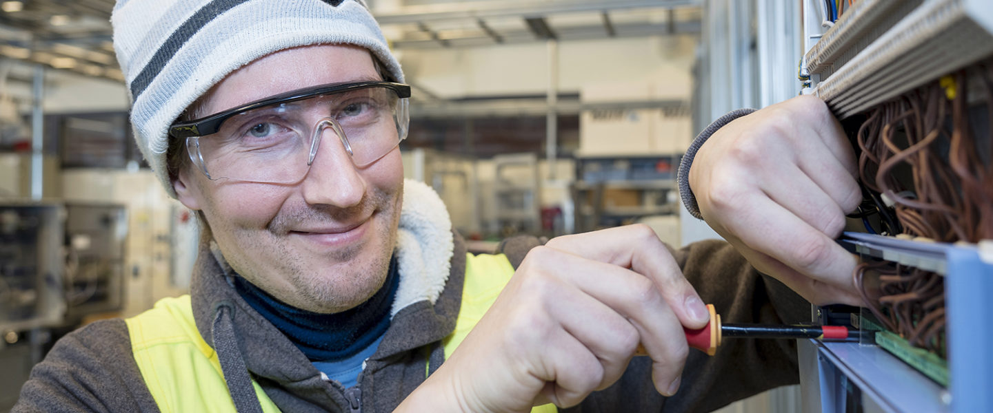 Tekniikan alan palvelut | OSAO