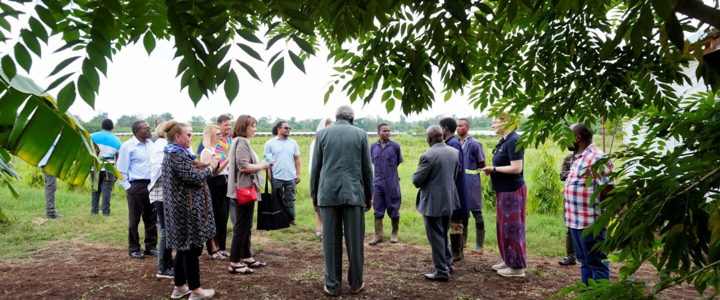 The joint project strengthens vocational education and training in the ...